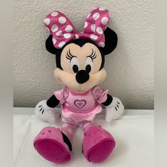 Disney | Toys | Minnie Mouse Happy Helpers Singing Plush | Poshmark